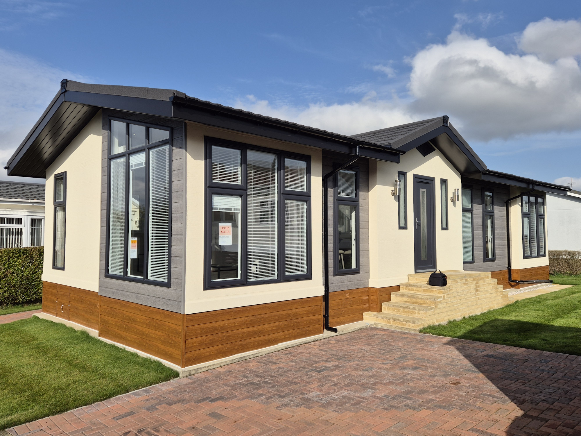 Cottenham Park -.Residential Park Homes for sale in Cambridgeshire
