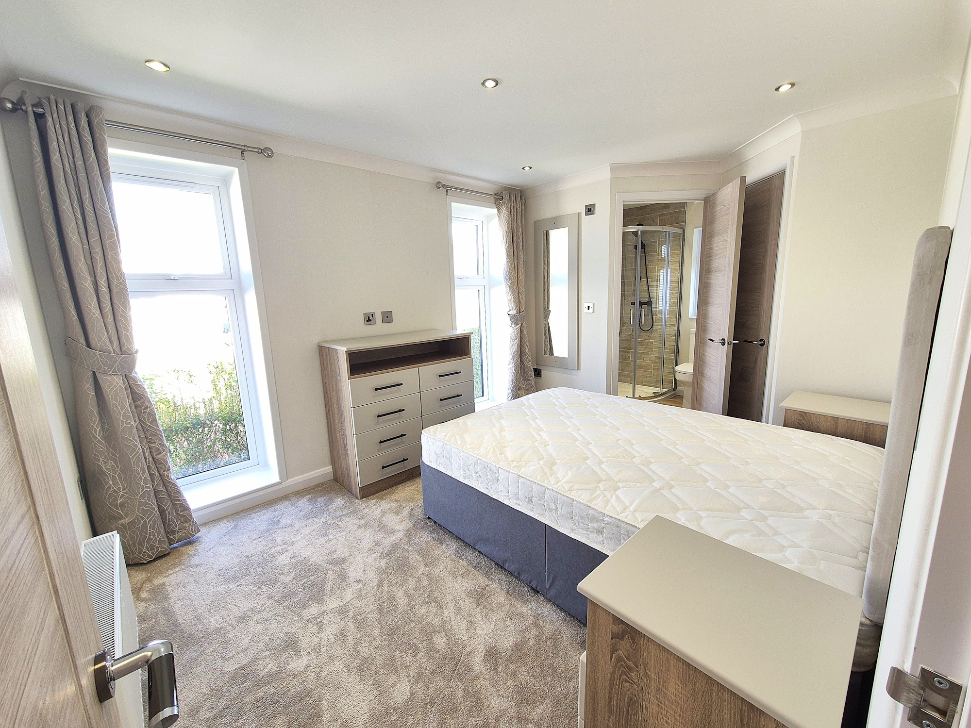 Sold Subject to contract - Cottenham Park