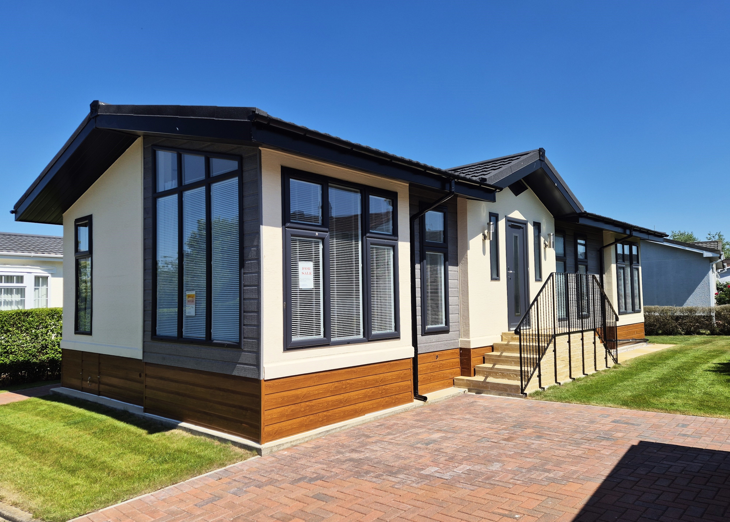 Sold Subject to contract - Cottenham Park