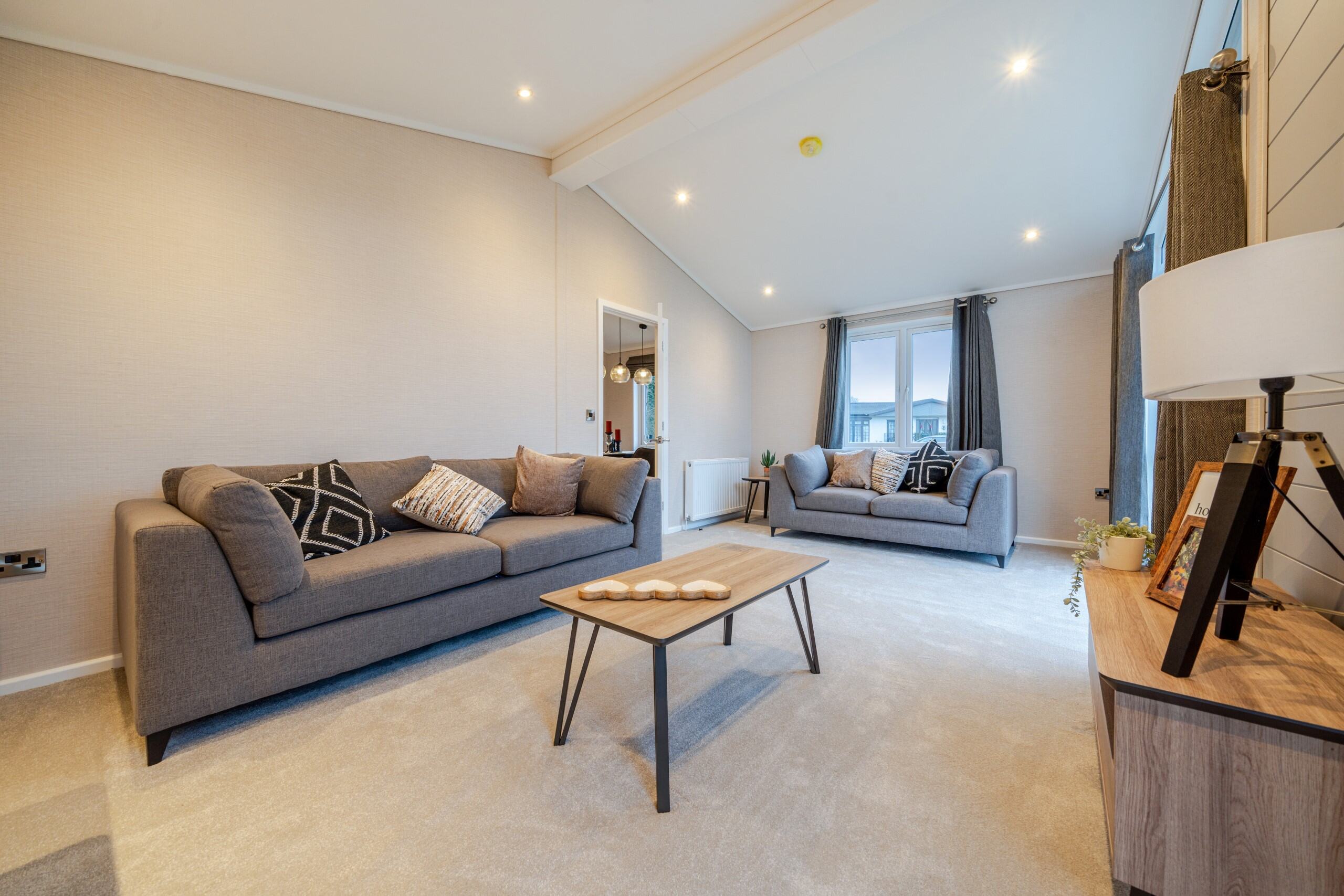 Prestige Residence - Forest Edge Court