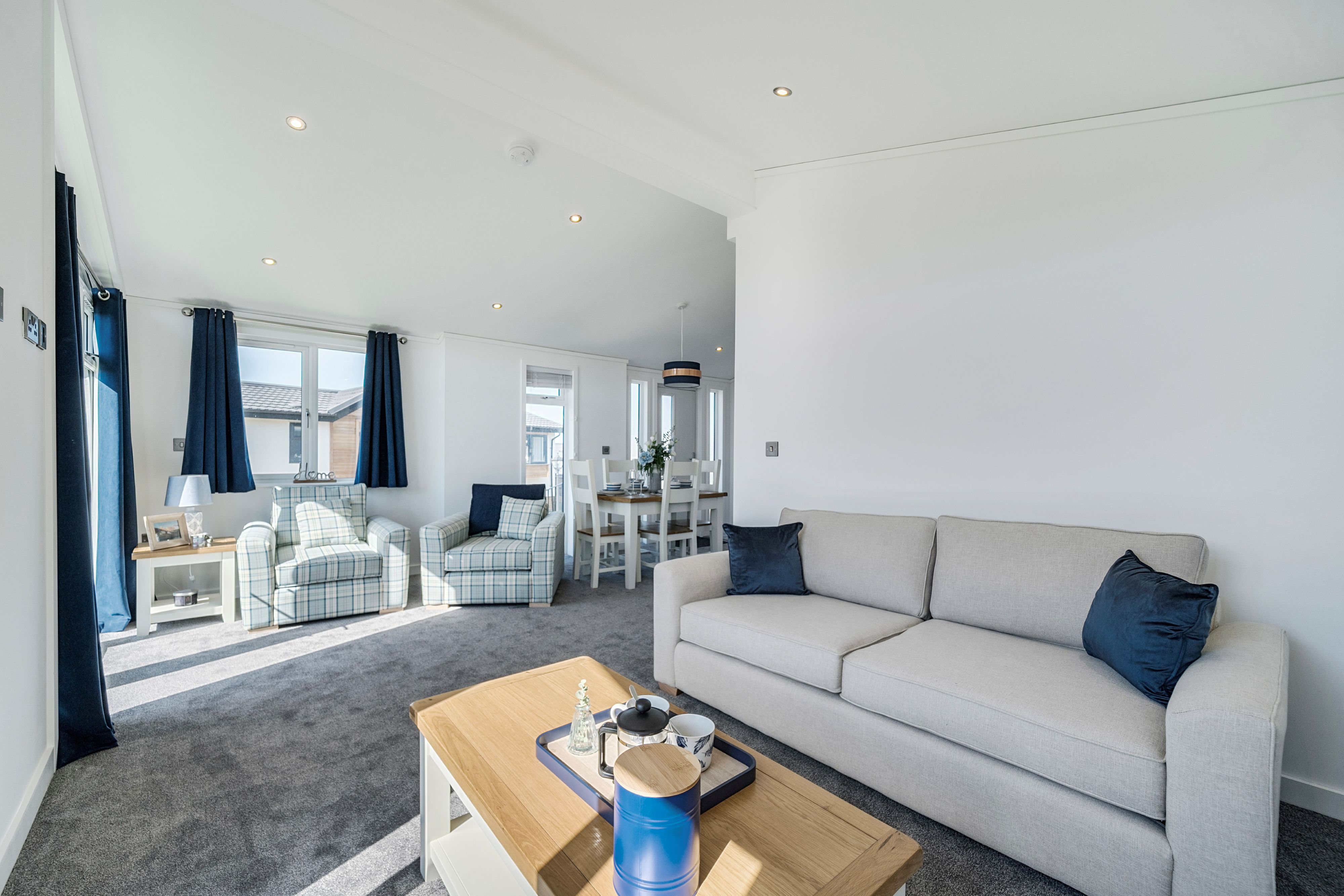 Pathfinder Lighthouse - Meadowlands Court