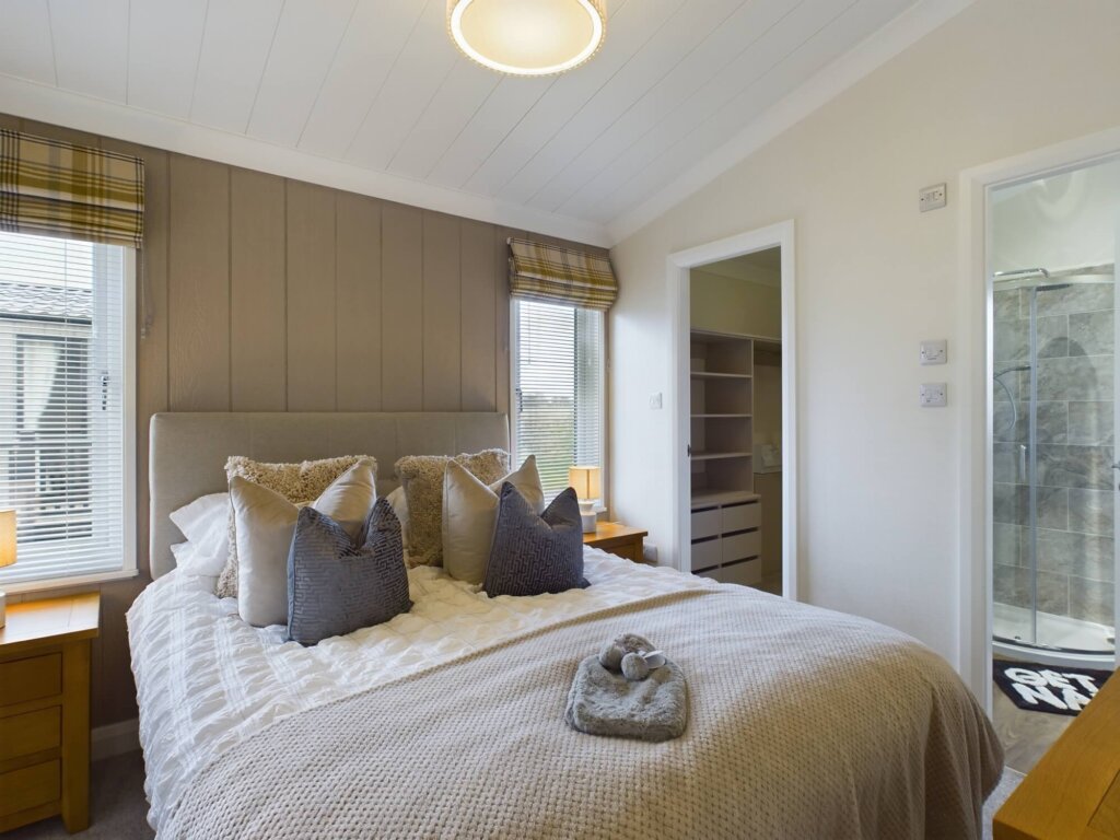 Acorn Park Home - Seaton Estate